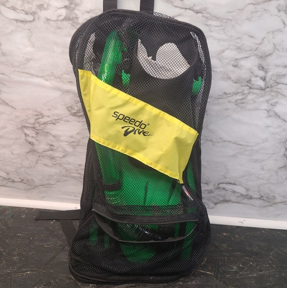Speedo | Accessories | Speedo Dive Snorkel And Fin Set With Mesh Carry ...